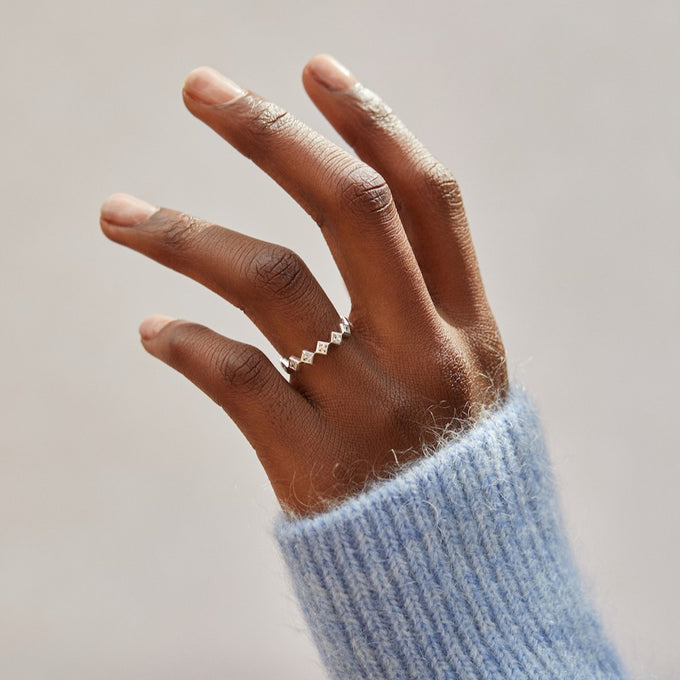 Zoe Sugg 'Am I doing Vlogmas?' | Blog | Carrie Elizabeth